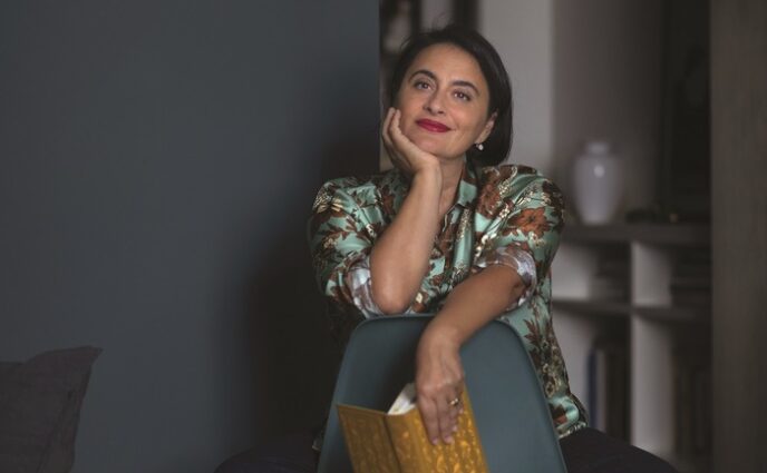 Angela Frenda presenta "Una torta per dirti addio": un omaggio alla ...