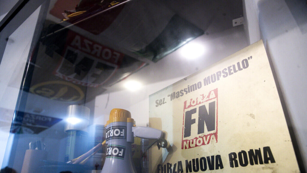 La nuova sede di Forza Nuova a Roma suscita polemiche e reazioni da più ...