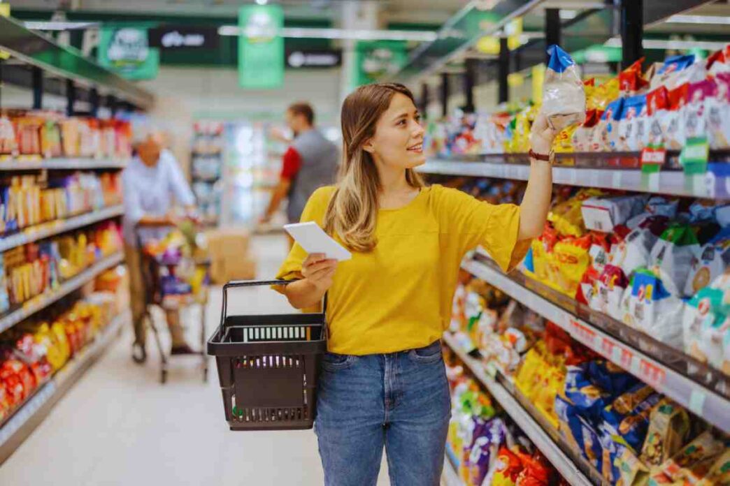 Addio prezzi folli, sono questi i 5 supermercati più economici: qui ...