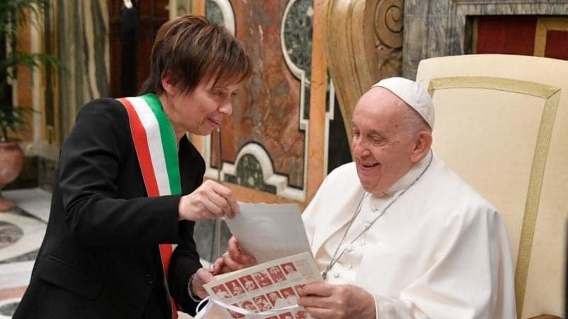 Fabriano celebra messa in suffragio di papa Francesco: iniziativa e ...