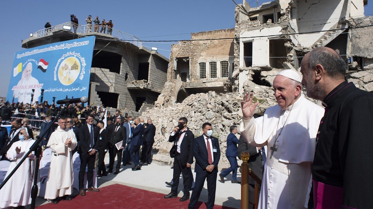 Il cardinale fernando filoni racconta il viaggio storico di papa ...