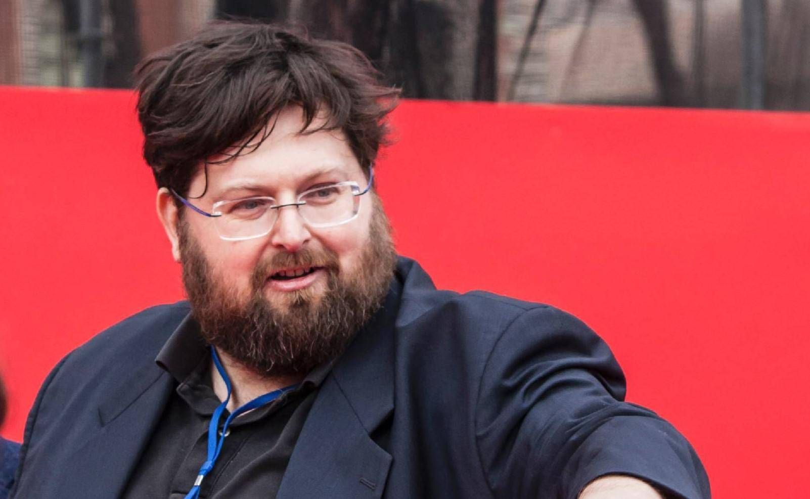 Mario adinolfi tra i probabili concorrenti dell'isola dei famosi 2025 ...