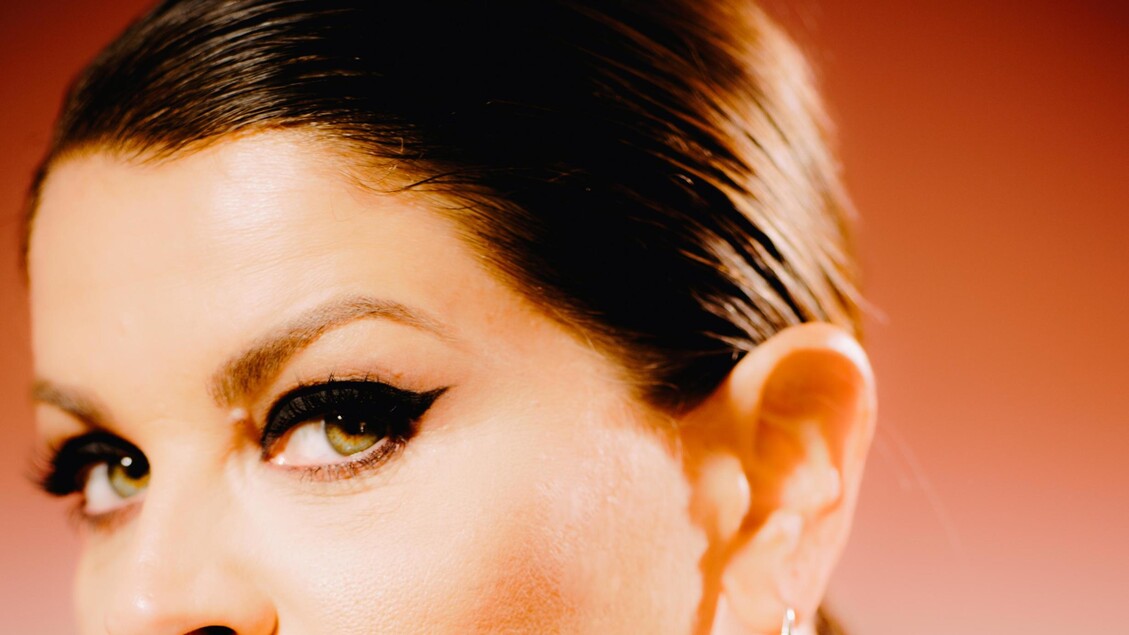 Alessandra amoroso torna con l’album io non sarei e annuncia il tour estivo 2025