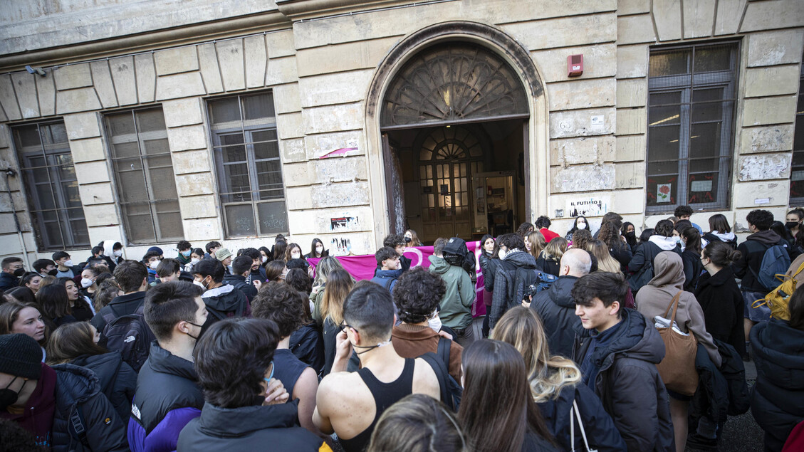 Cambio al vertice del liceo scientifico righi di roma, la preside ...