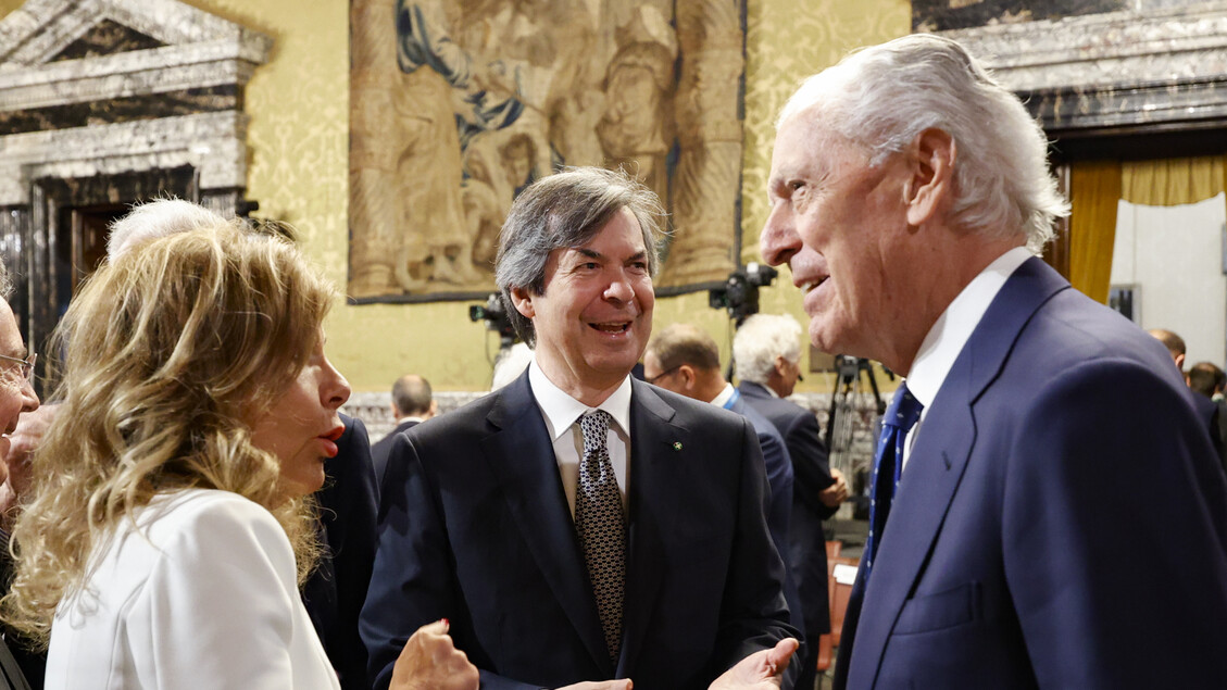 Carlo Messina di Intesa Sanpaolo chiarisce il ruolo del governo nella ...