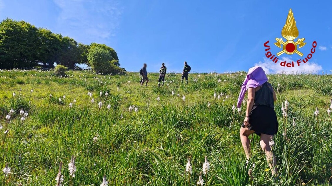Escursionista smarrita sui monti sibillini recuperata dai vigili del ...