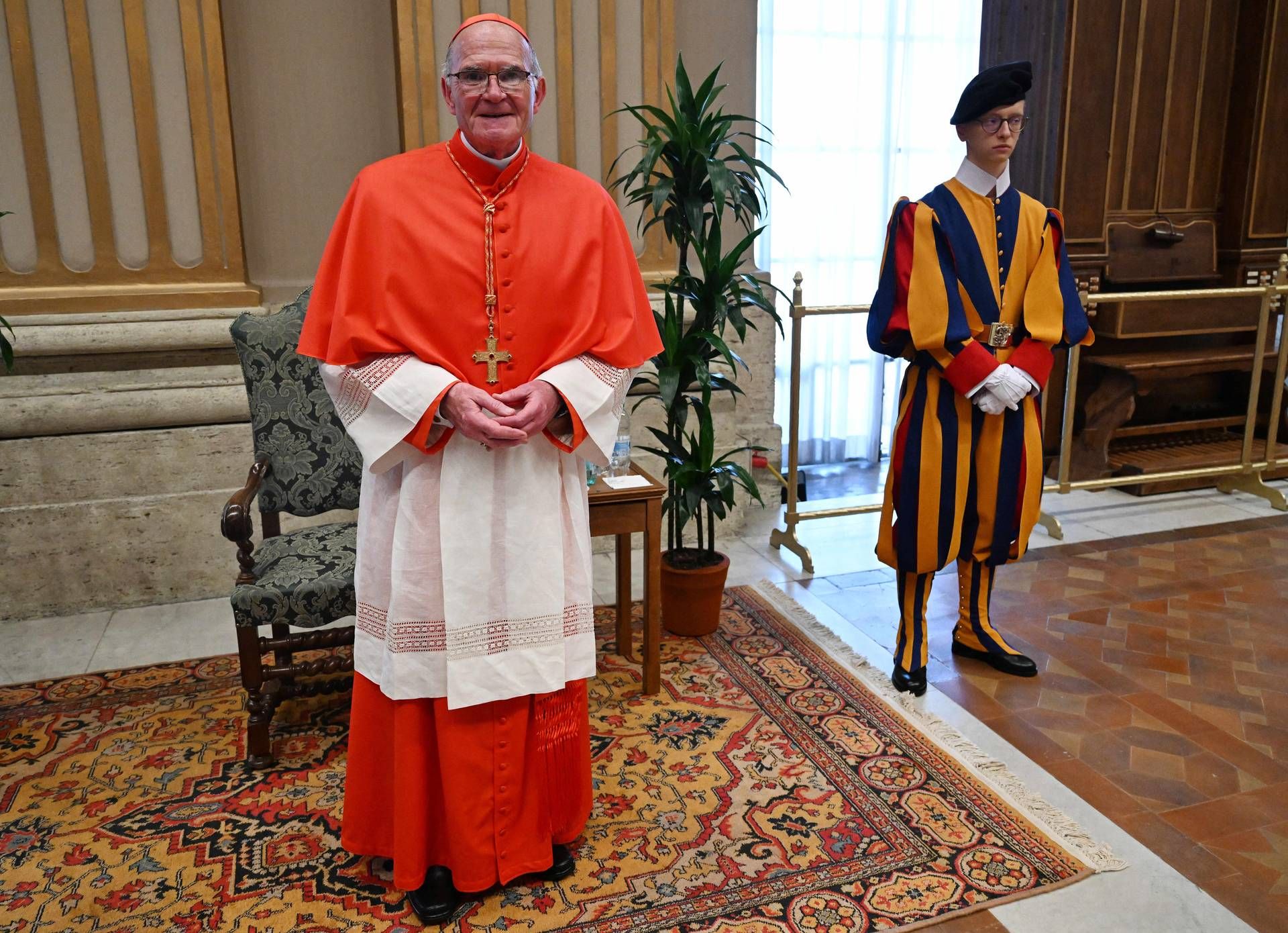 Il cardinale stephen brislin e il suo ruolo chiave nel conclave 2025 e ...