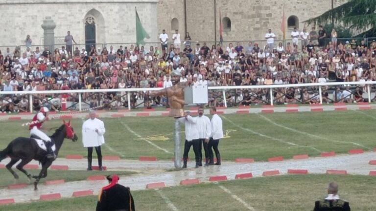 La quintana di Ascoli Piceno pronta a portare la tradizione italiana all'expo di Osaka 2025