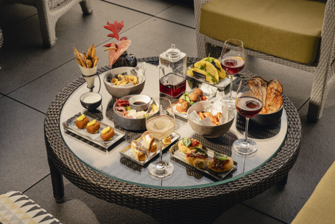 El ritual cocktail & tapas a milano: nuovi cocktail d’autore e tapas ...