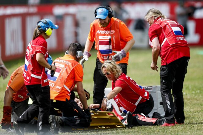 Incidente grave per Luca Lunetta durante il gp di moto3 ad Assen: gara ...