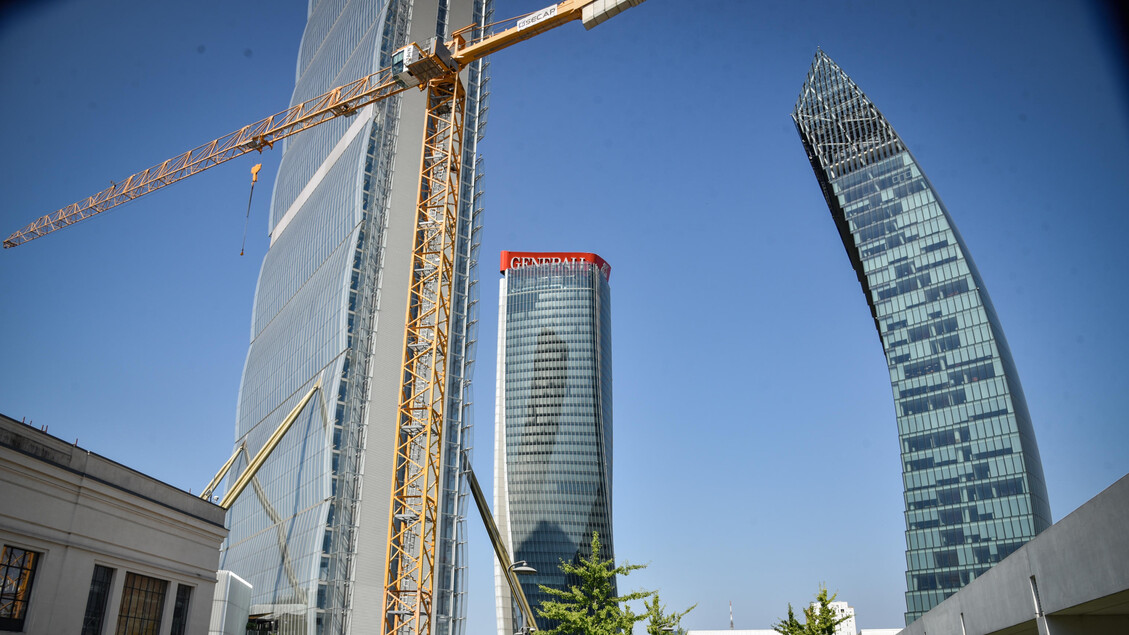 Le tre torri di citylife a milano: tra architettura contemporanea ...