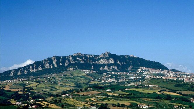 Uomo precipita per 40 metri durante arrampicata alla terza torre di San ...