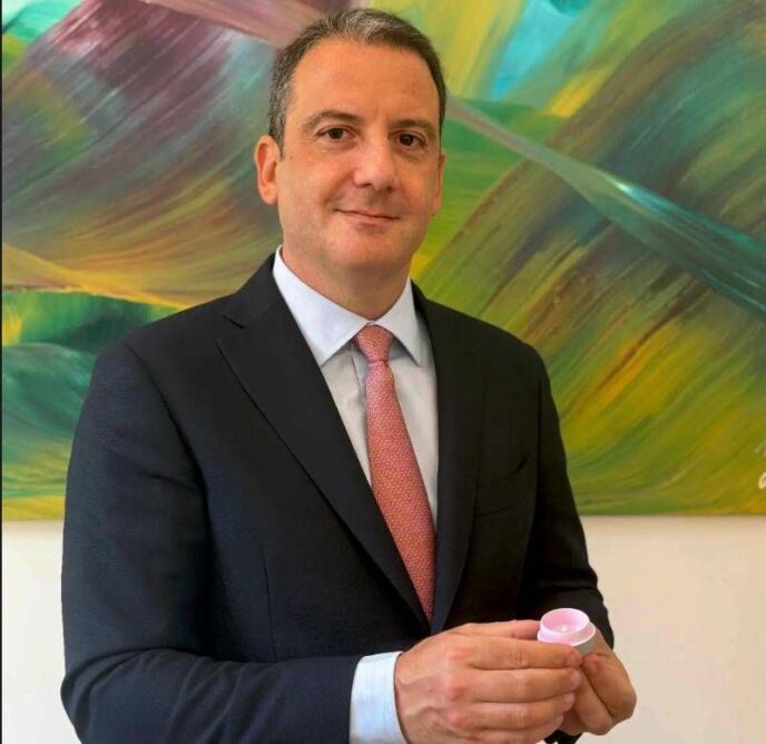 Arriva il primo impianto in ceramica per protesi d’anca certificato in ...