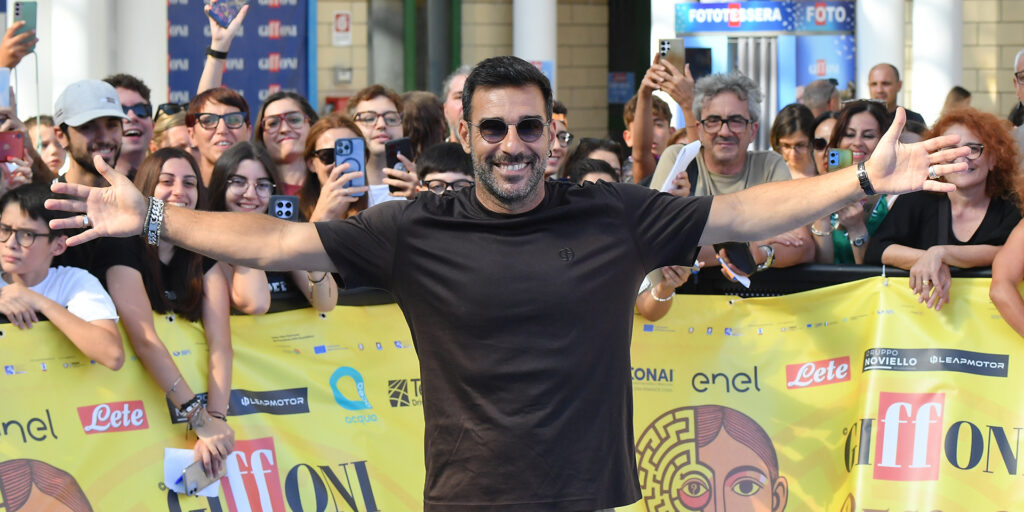 Edoardo Leo porta al giffoni il film per te sulla storia vera di mattia ...