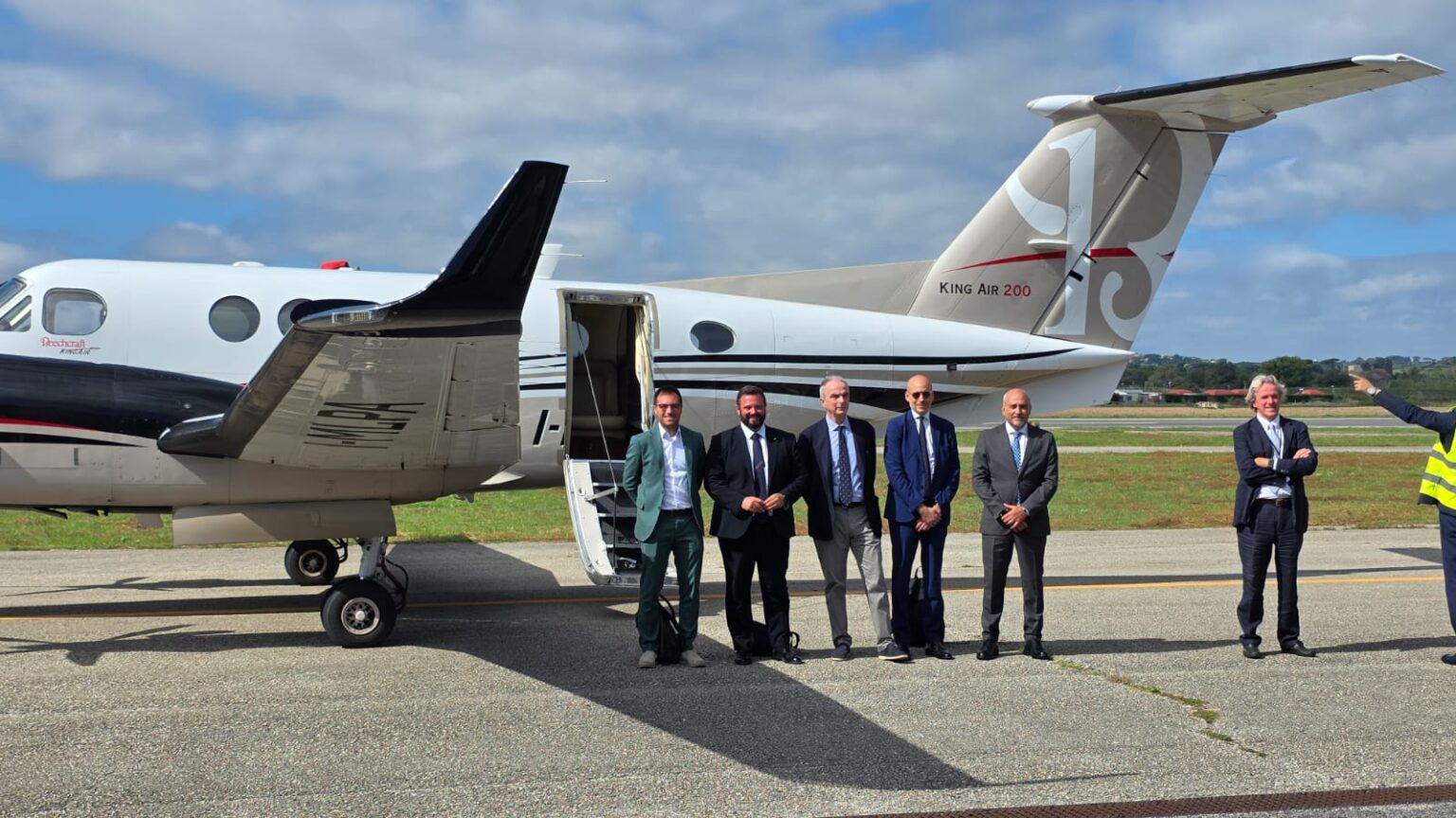 Fano-roma Urbe: parte il primo volo, una nuova strada per imprese e turismo