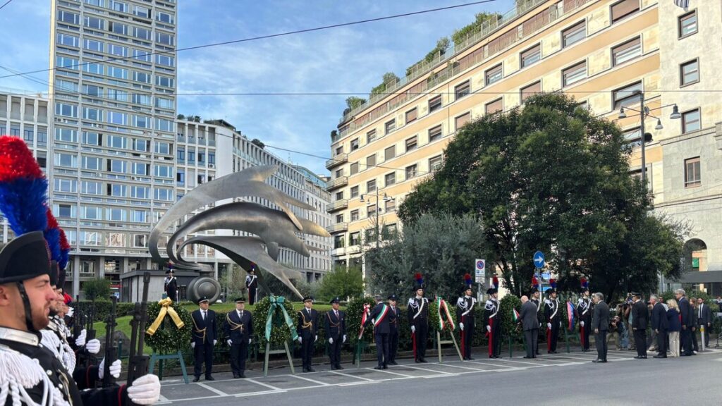 Milano ricorda il generale Dalla Chiesa a 43 anni dall’assassinio con una cerimonia in piazza Diaz